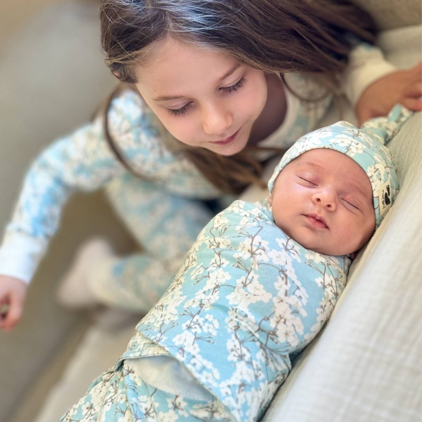 Norani Baby Snugababe Sleep Pod with Arm Inserts - Cherry Blossoms